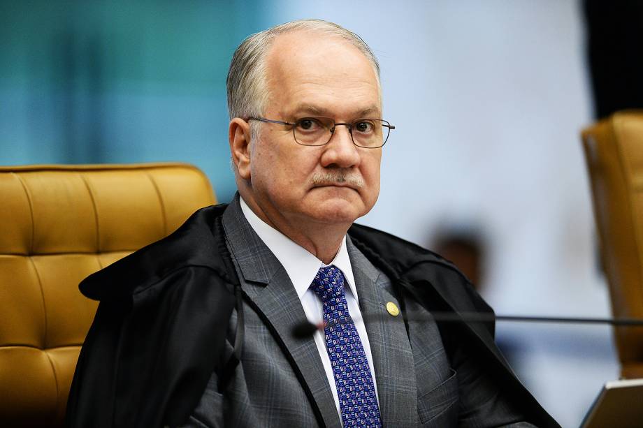 Fachin pede para retornar à Primeira Turma do STF - Banda B